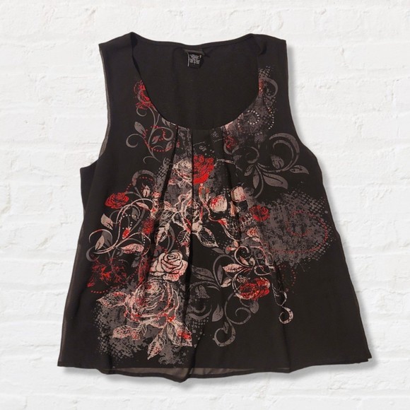 torrid | Tops | Vintage Torrid Skull Rose Graphic Tank Top Blouse Black Red Y2k Plus X | Poshmark